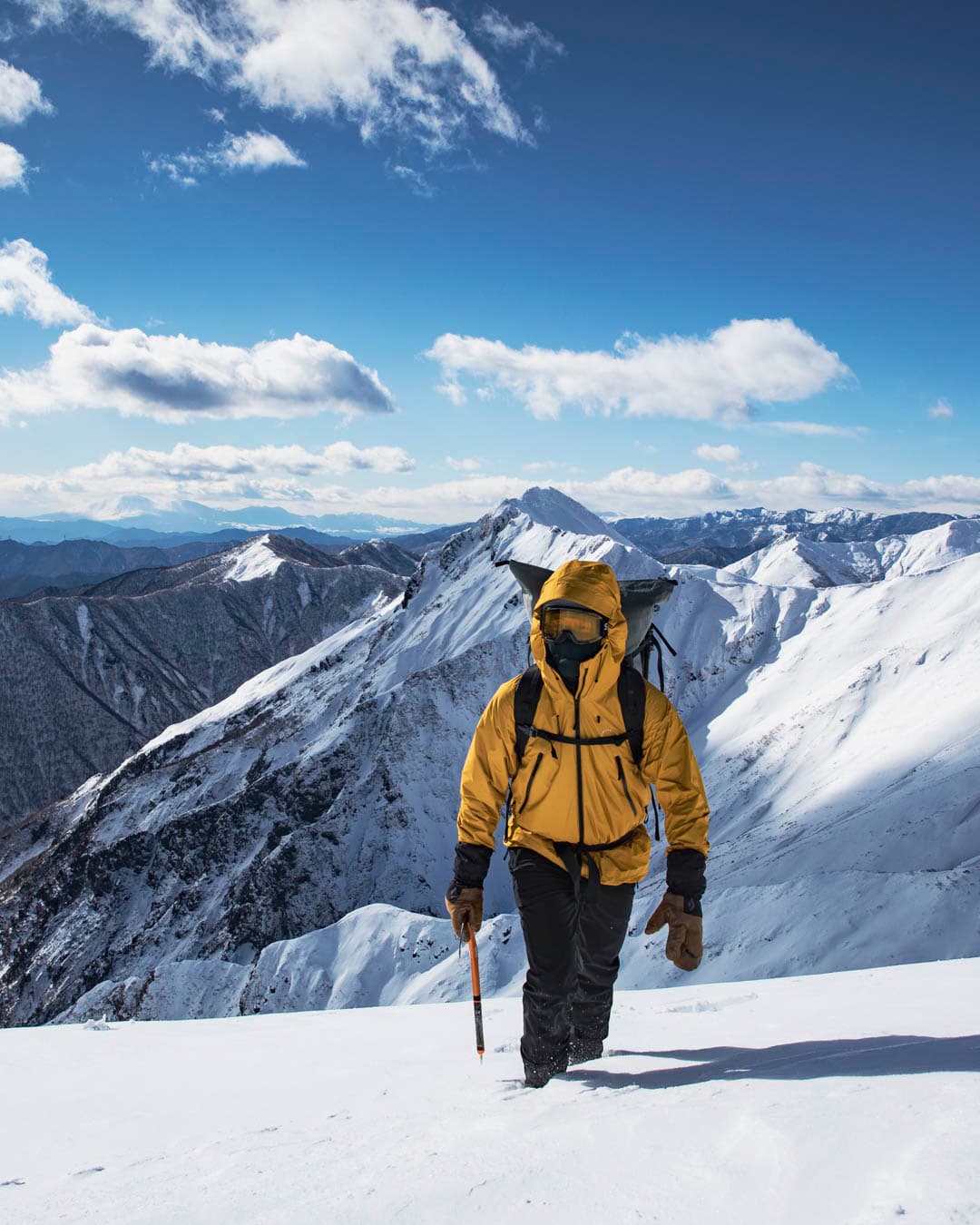 All-weather Alpha Jacket | 山と道 U.L. HIKE & BACKPACKING